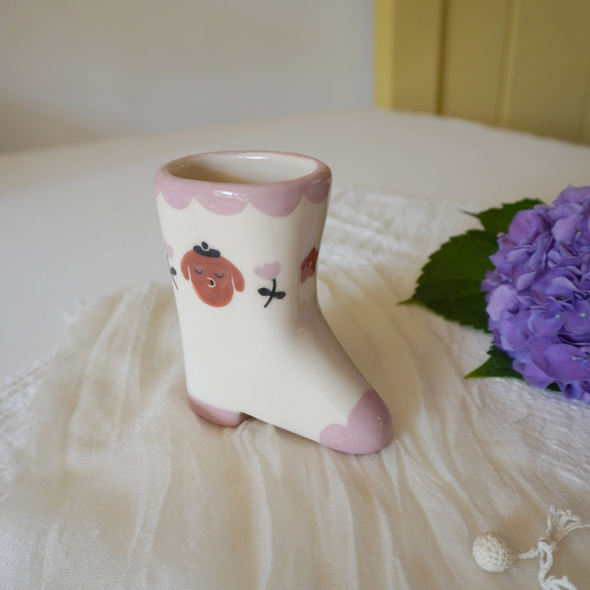 Mica Pod Boot Pen Holder (Doggie) – niconeco zakkaya