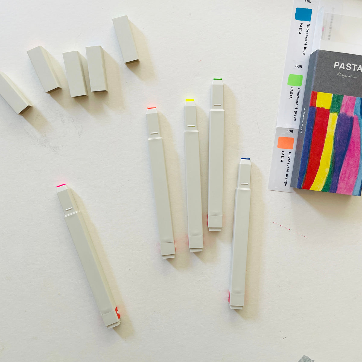 Kokuyo Pasta Minimal Crayon Set - 5 Colors – niconeco zakkaya